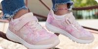 Kids' Shoe Fit Guide | Stride Rite